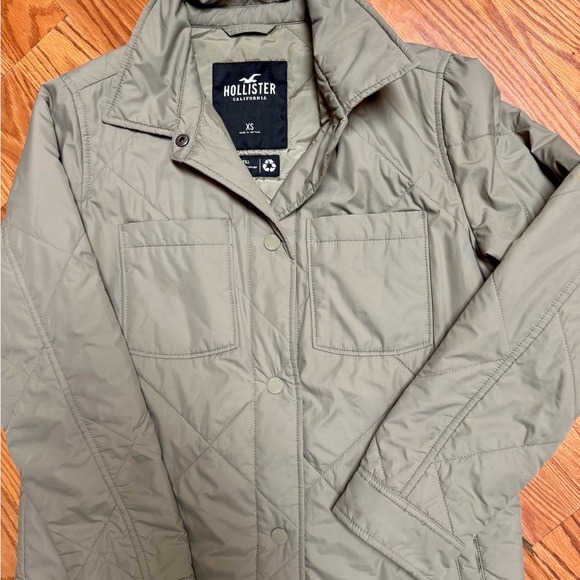 Hollister | Jackets & Coats | Neutral Quilted Jacket | Poshmark